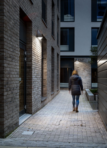 Thorn Piazza II 96666257 PZLL1690HFE LED Wall Pack - 1690-840 HF E3 AN ...